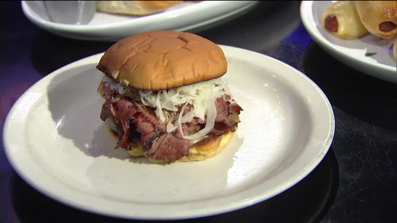 Harwood Arms corned beef burger recipe | The Ten