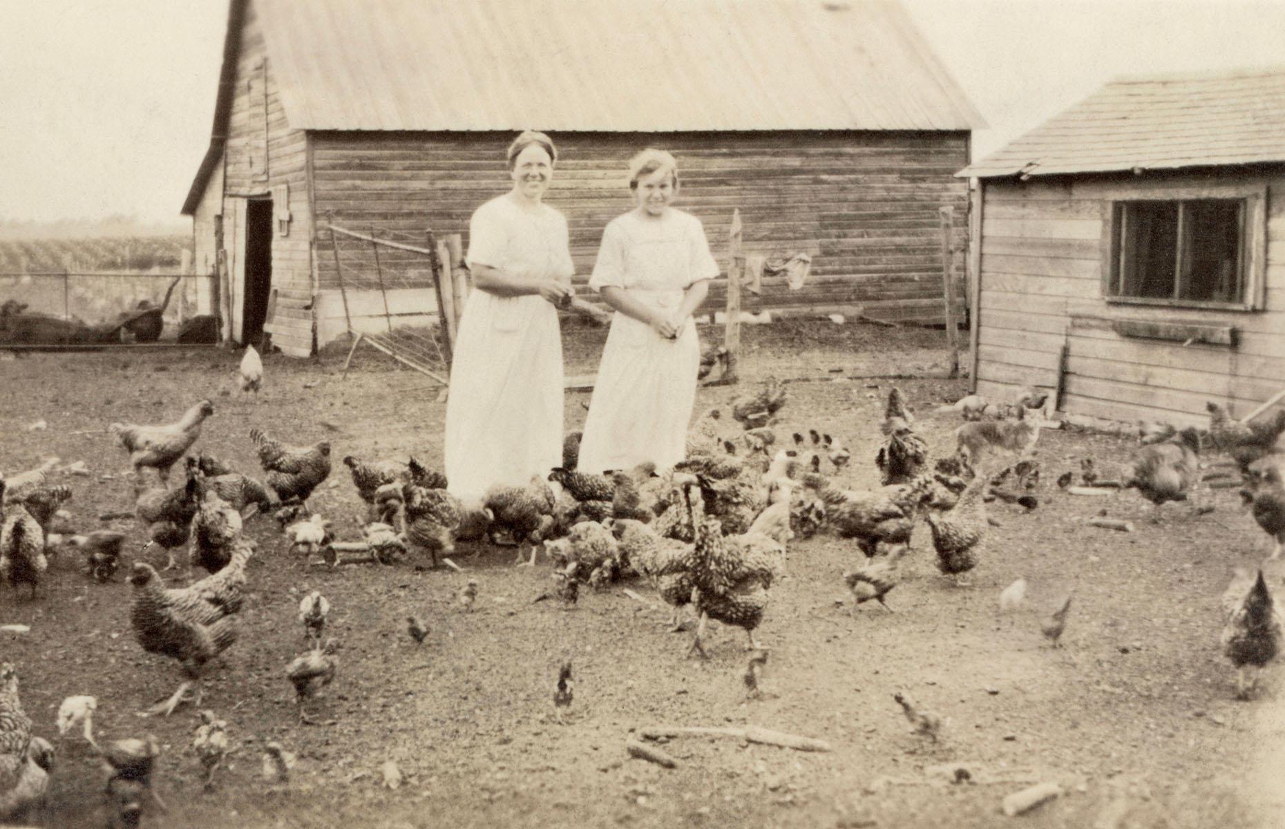 Incredible photos of the pioneers who built America's wild frontier