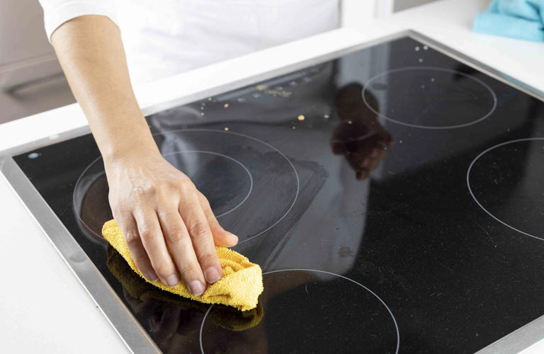 How To Clean An Induction Cooktop—A Step-By-Step Guide