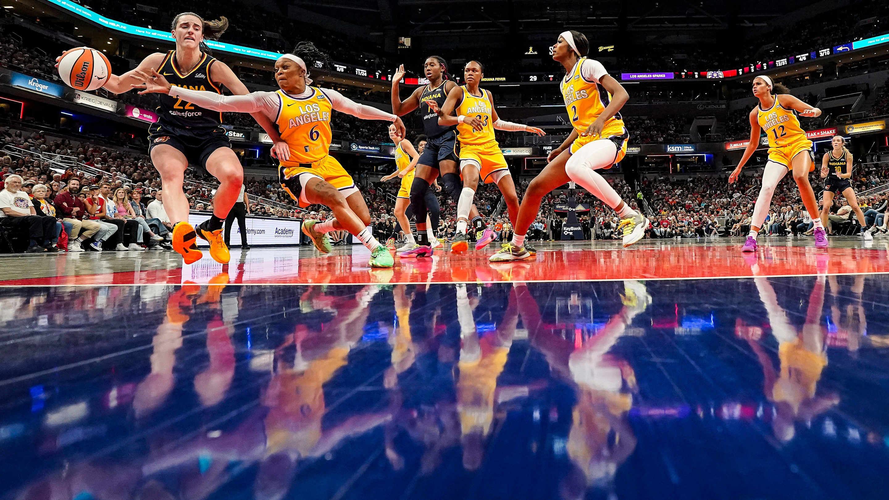 L.A. Sparks holding tryouts for male practice players has social media ...