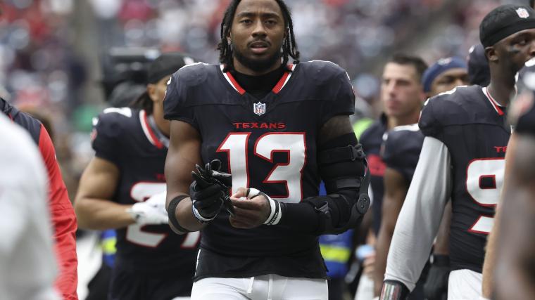 Chargers sign linebacker Del'Shawn Phillips to one-year deal