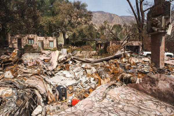 The Grassroots Race to Save Altadena’s Historic Batchelder Tiles—Before ...