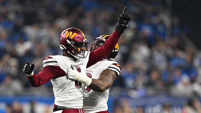 Dante Fowler's Reported Contract Details With Dallas Cowboys After Reunion