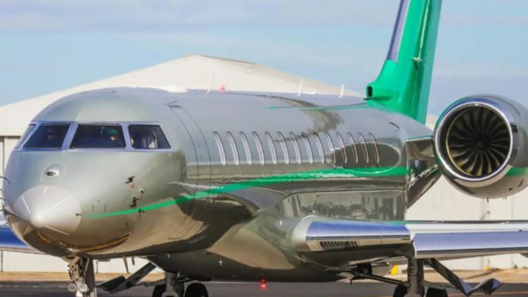 Climate campaigner defends ritzy private jet