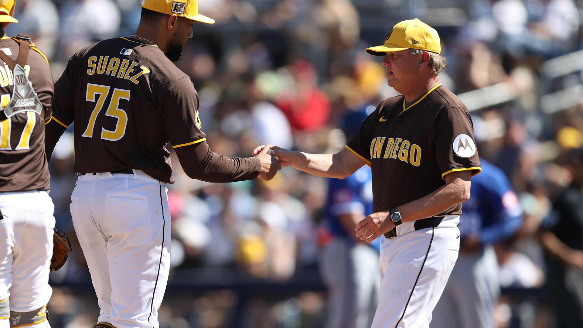 Robert Suarez struggling in spring