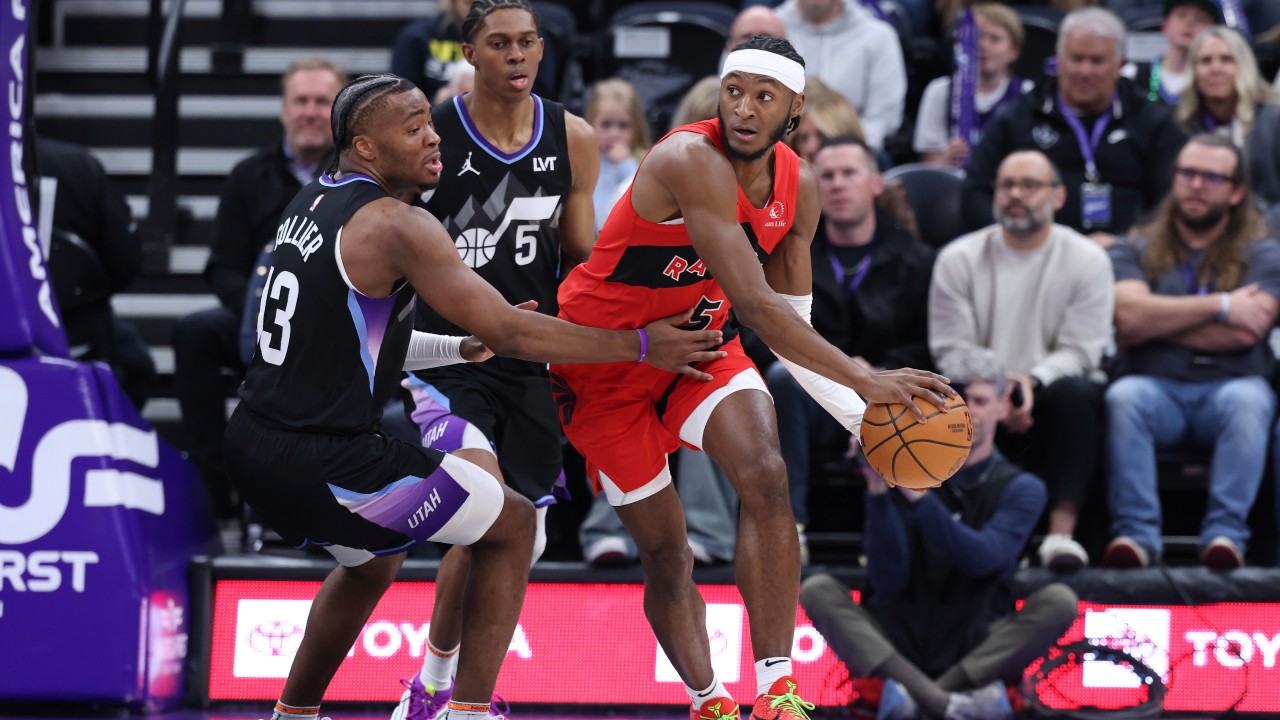 Takeaways: Young Raptors overdelivering in paradoxical season
