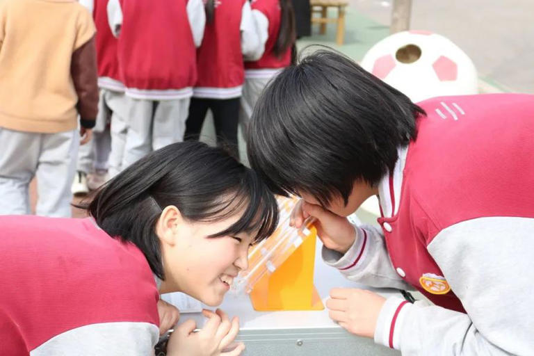 At least 16 injured when roof collapses at massive Pitt party ...