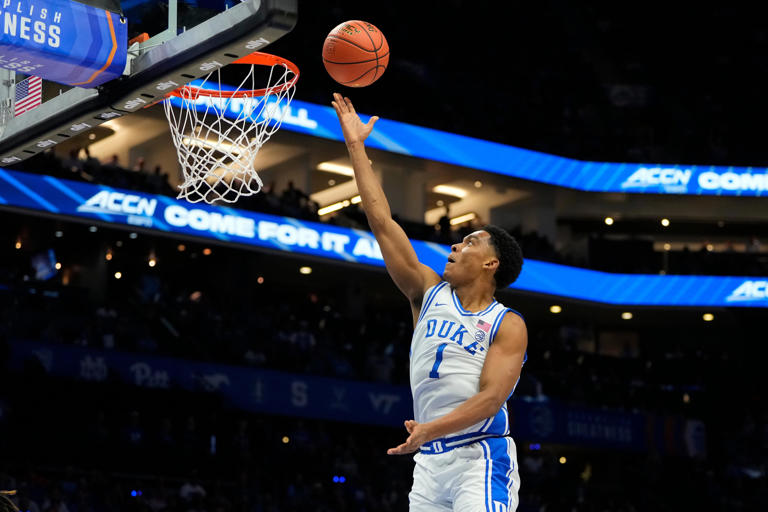 What should Duke basketball fans expect from Caleb Foster in 2025-26?