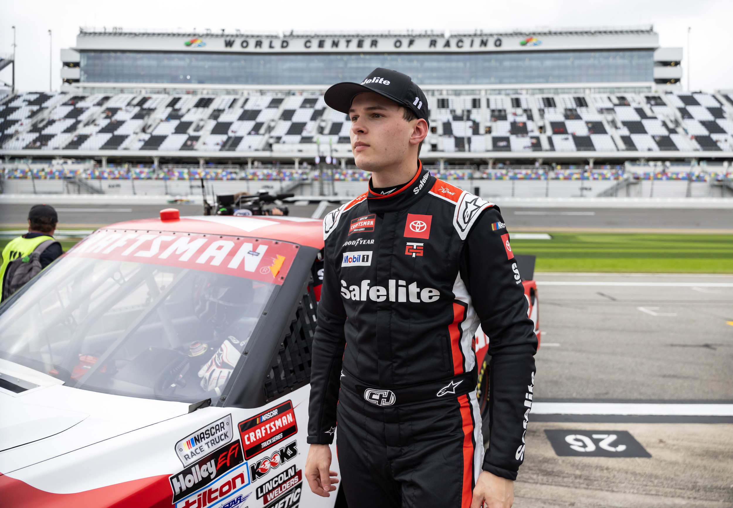 Corey Heim wins rainy NASCAR Truck Series race at Las Vegas