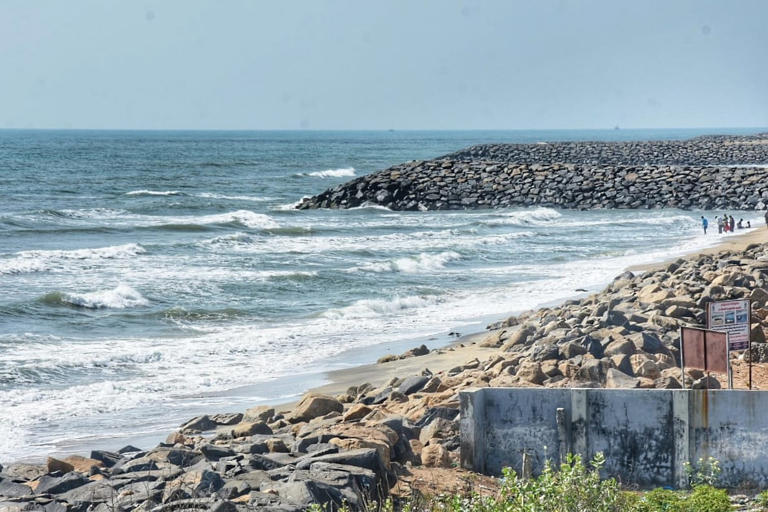 Deep-sea archaeological excavation between Poompuhar and Nagapattinam ...