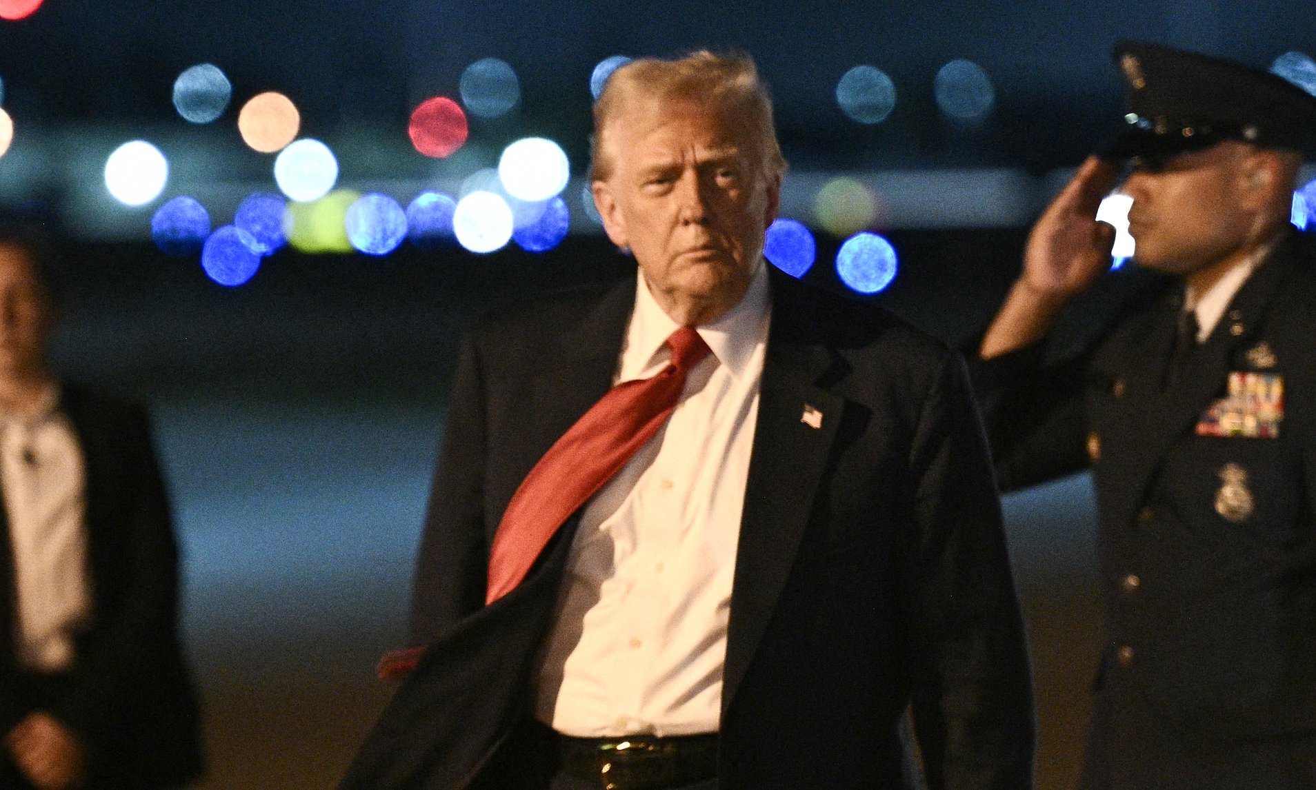 Trump to ban people from 41 countries from travelling to US