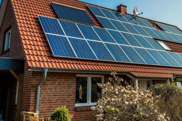 Scientists confirm next-gen solar panels have achieved record-setting ...