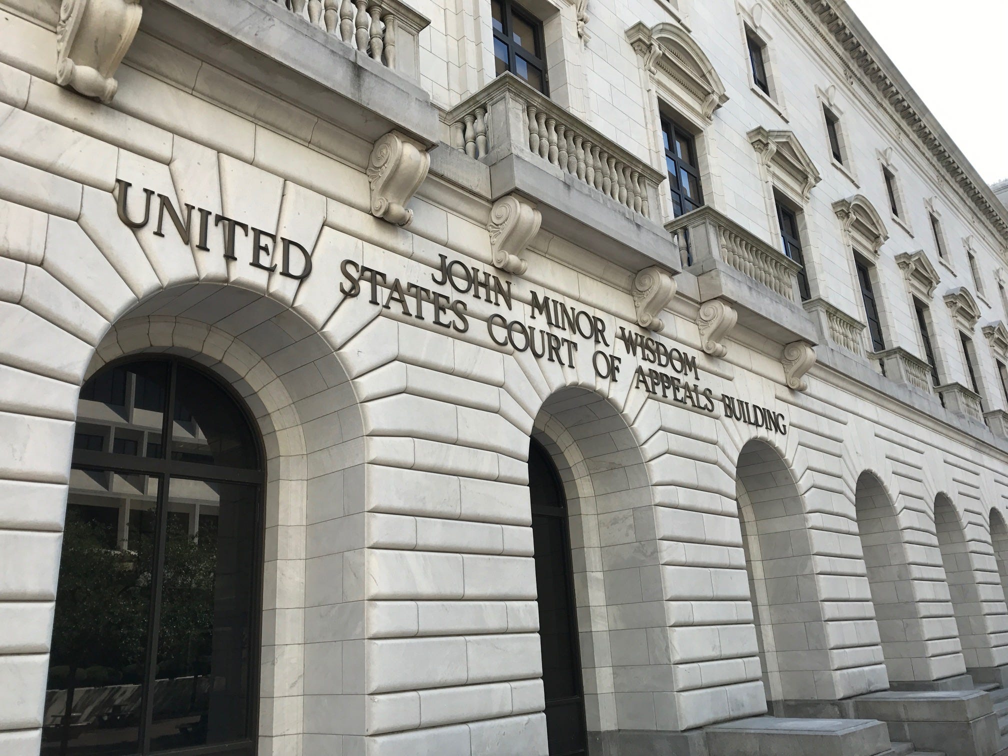 Federal appeals court reinstates execution of condemned Louisiana inmate