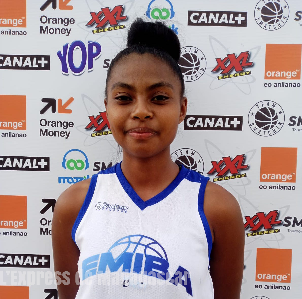 MINI PORTRAIT - NAOMY JUANITA VARRIAHASINDRAHONA - « Je voudrais ...