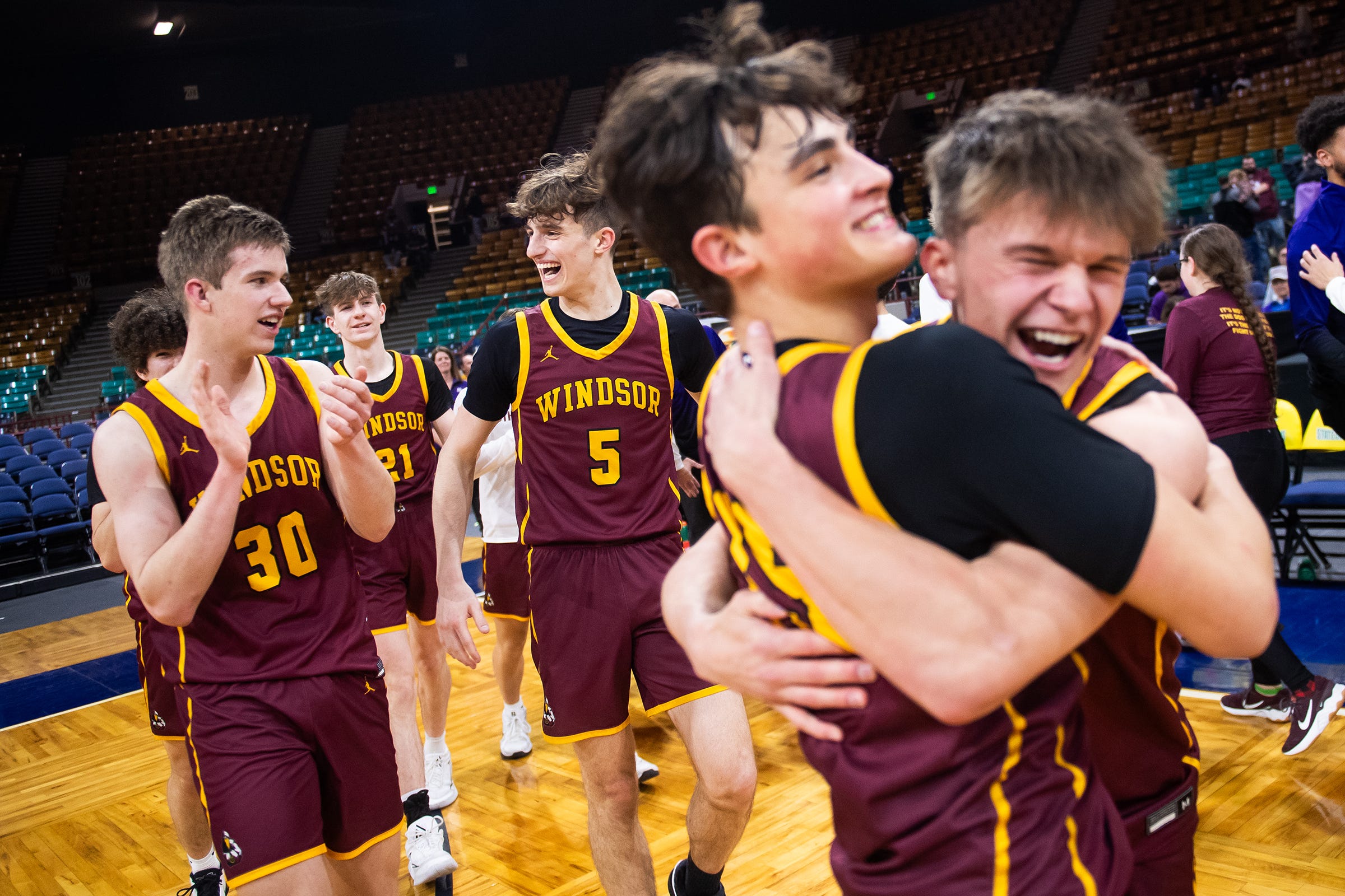 Windsor ends No. 2 Mesa Ridge's 3-peat bid with Colorado basketball 5A ...