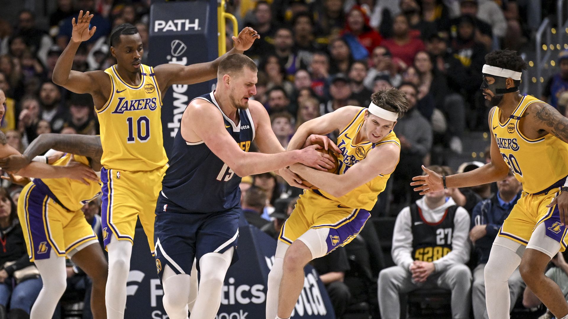 Player Grades: Lakers vs. Nuggets