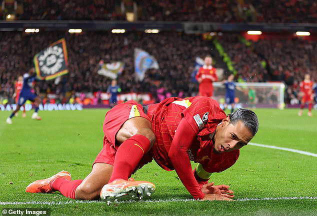 Virgil van Dijk responds to Wayne Rooney after the Man United legend blasted the Liverpool ...