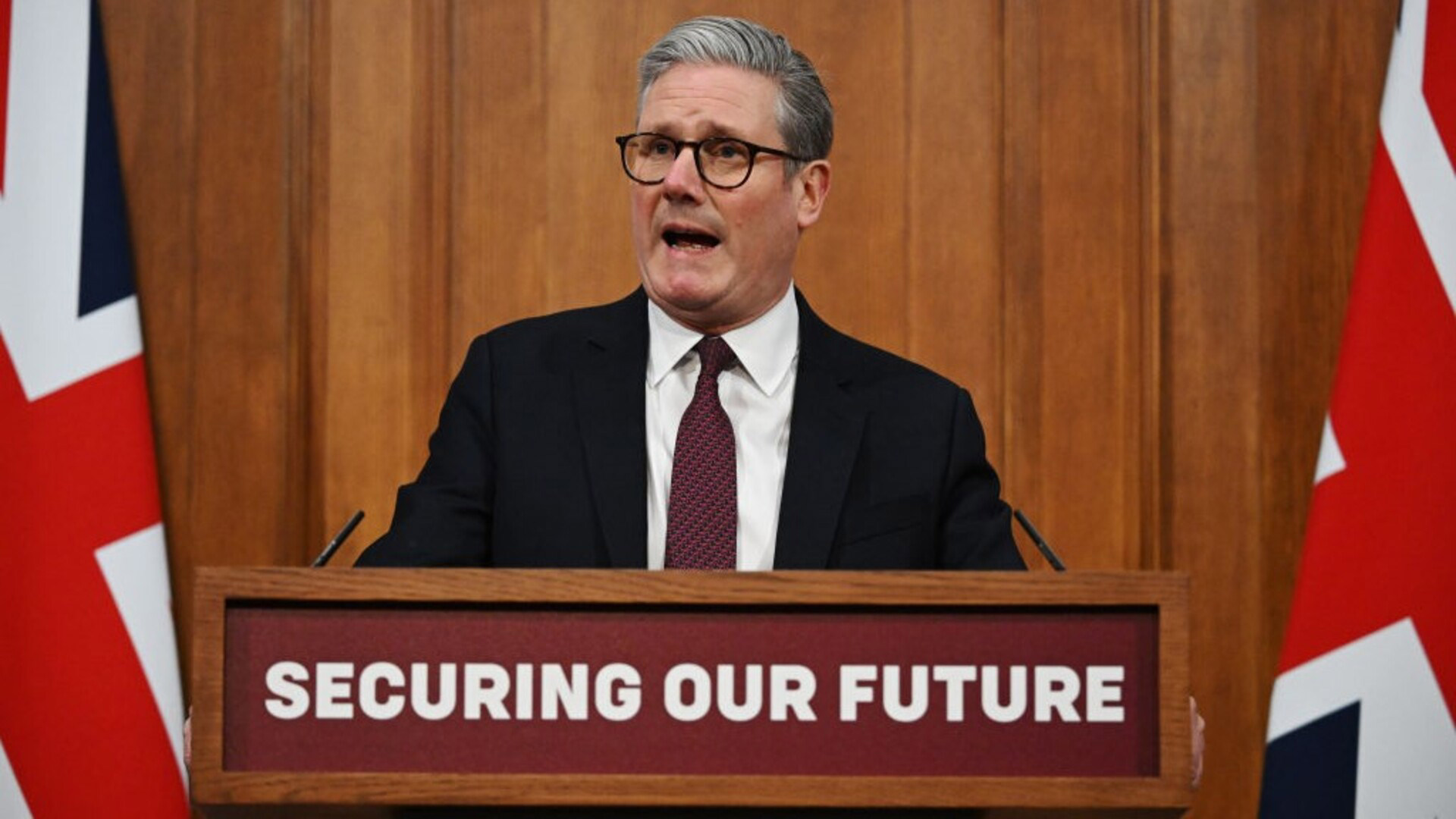 'Let the guns fall silent': Keir Starmer urges Vladimir Putin to agree ... 'Let the guns fall silent': Keir Starmer urges Vladimir Putin to agree ...