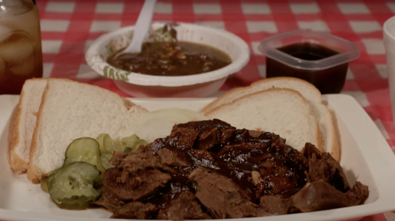 15 Unique Kentucky Foods You Need To Try