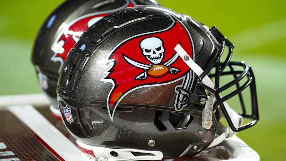 Bucs praised for signing $9 million linebacker in free agency