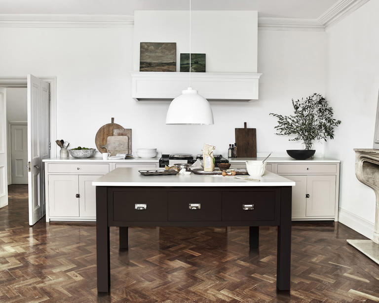 6 square kitchen island ideas that blend style and practical design