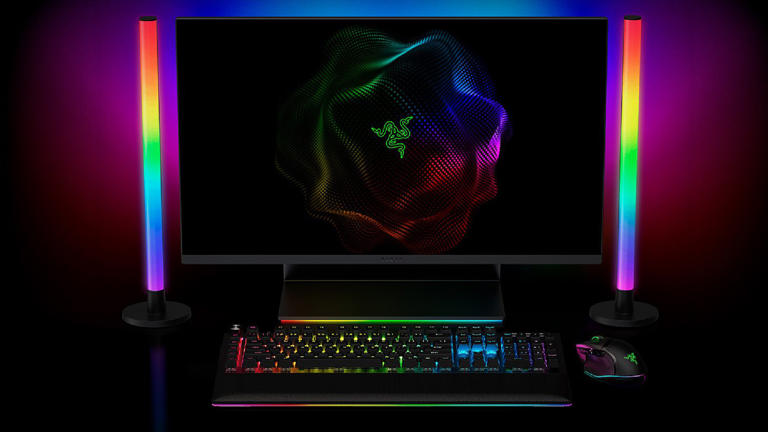Razer Aether Standing Lights Review