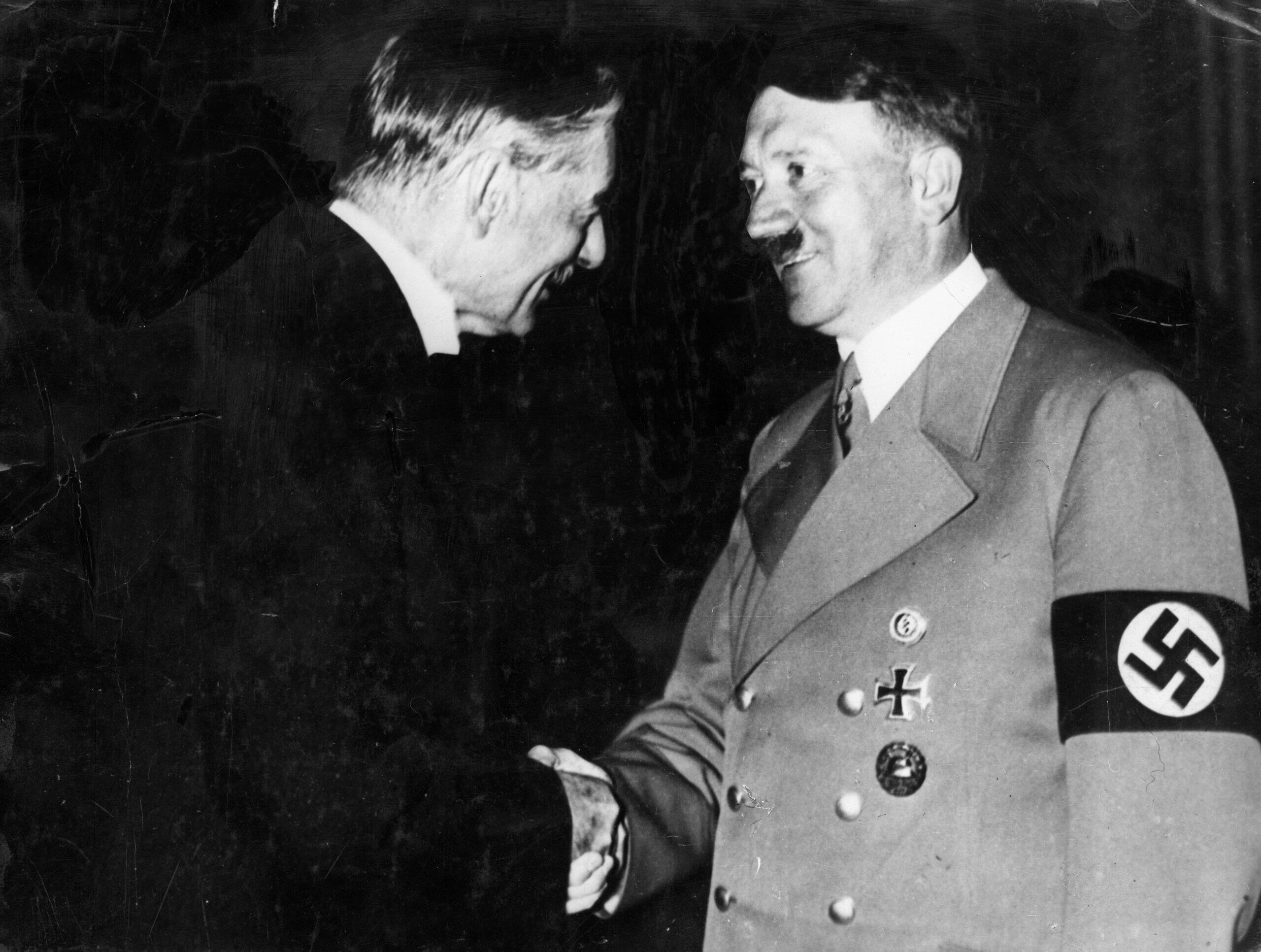 Neville Chamberlain taught us where Trump’s appeasement of Putin could lead