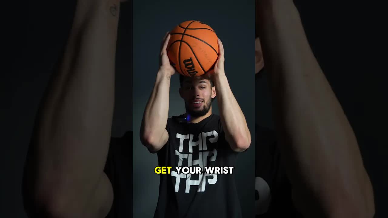 How to Dunk a Basketball: Improve Your Reach and Technique