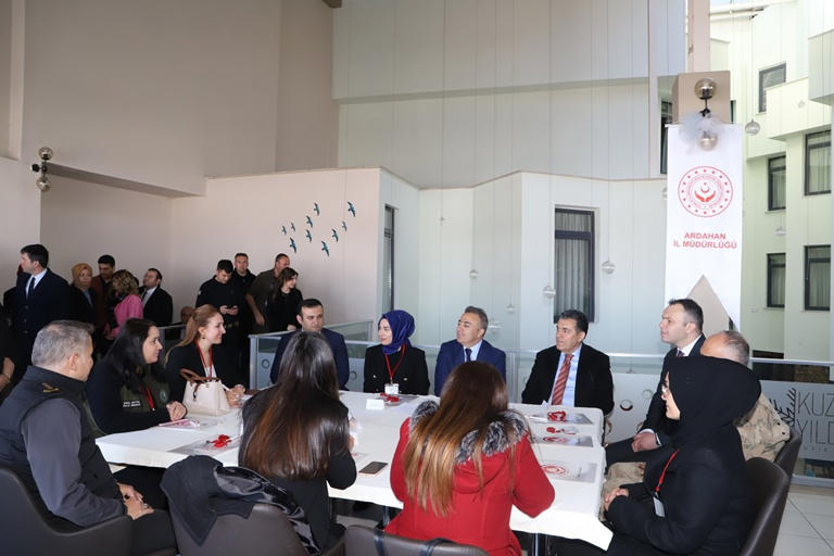 Başkan Demir, ‘Ailenin korunması ve güçlendirilmesi’ çalıştayına katıldı