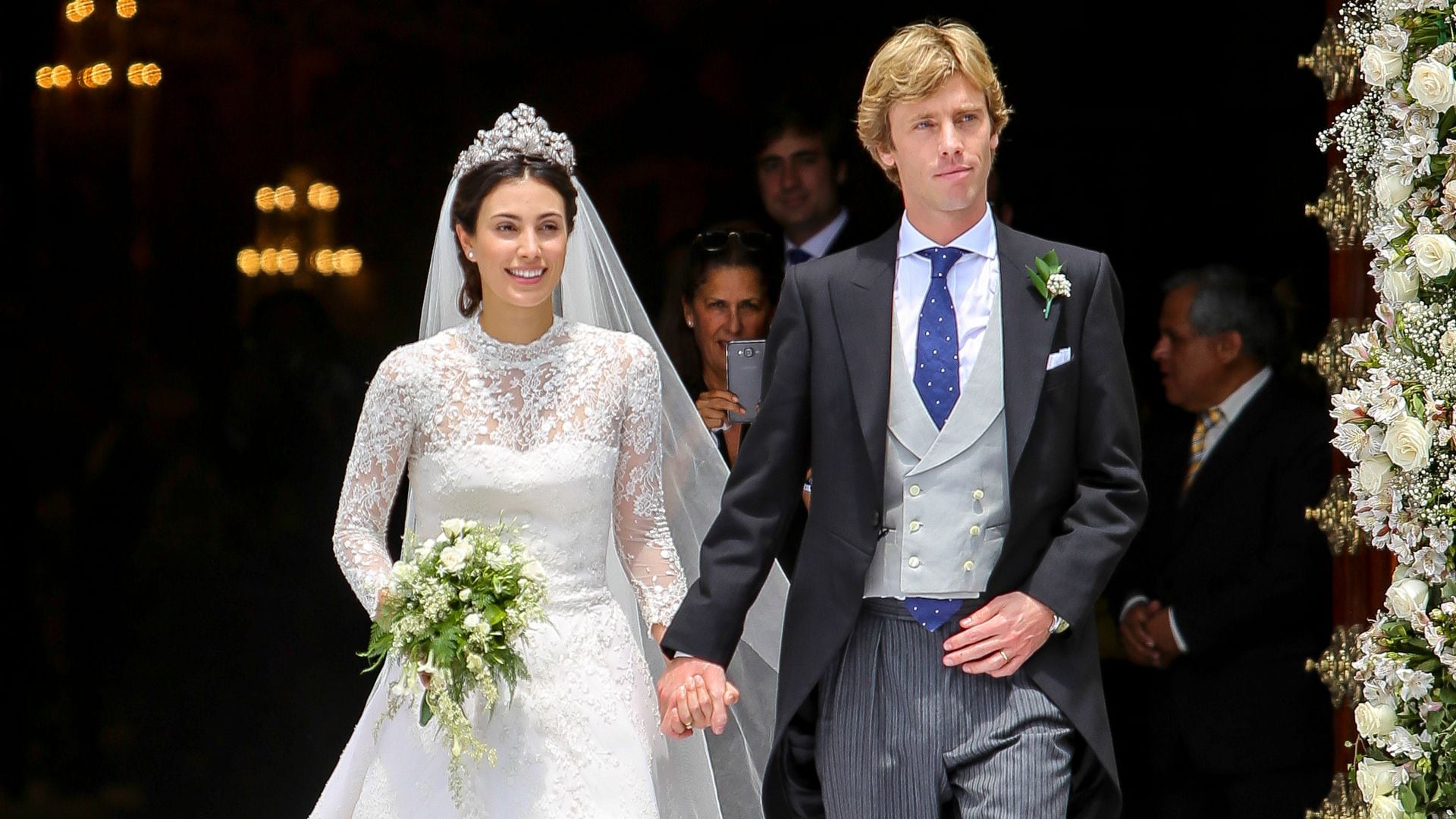 Recordamos el vestido de novia de Sassa de Osma para su boda en Lima ...