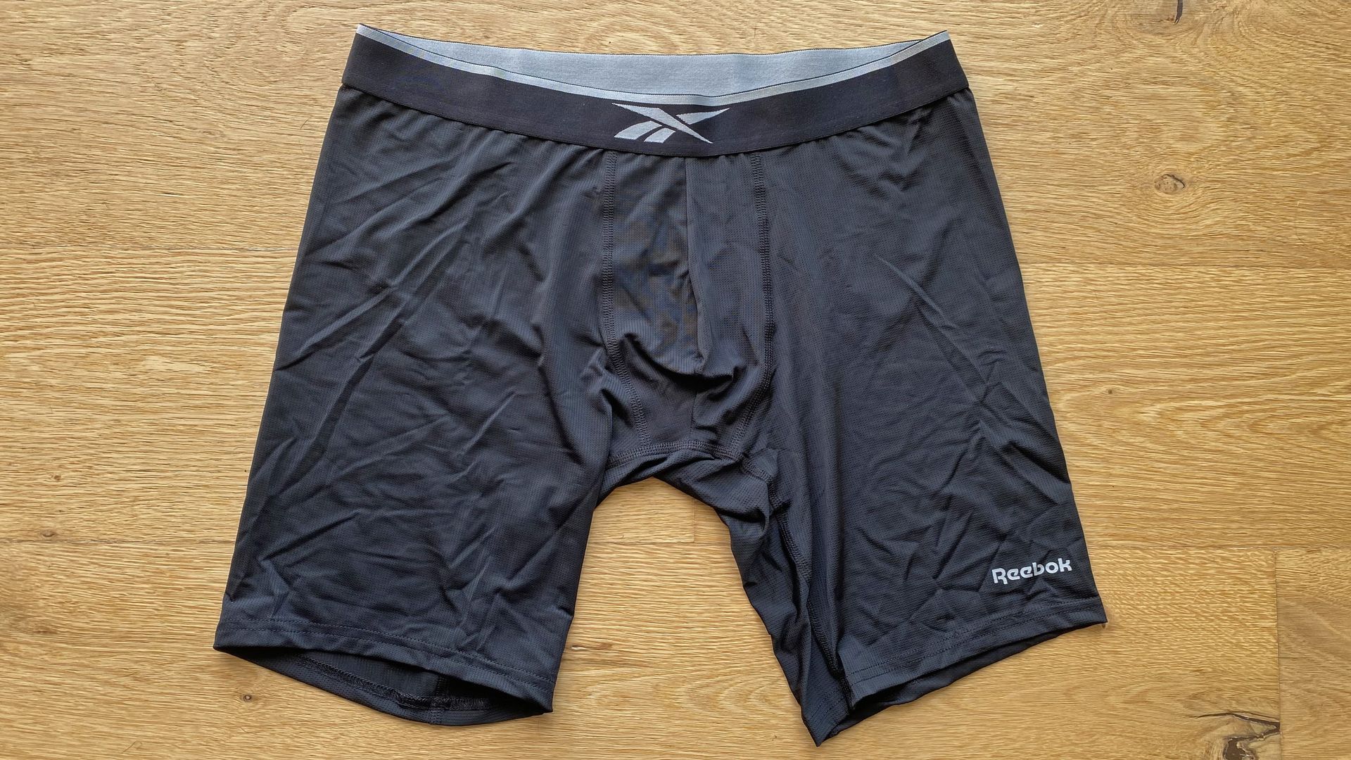 Reebok Men's Howe Long Sports Trunks: brilliantly supportive bottom ...