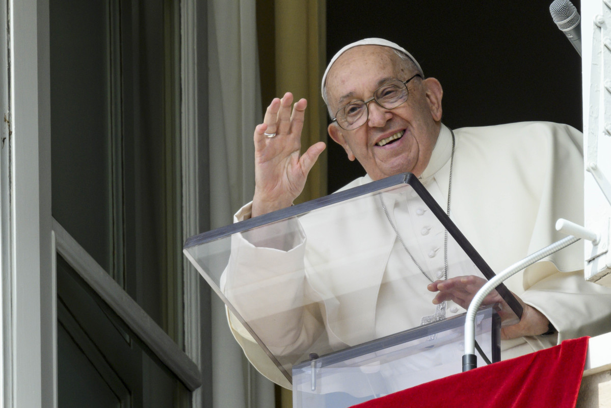 Vatican Gives Important Update on Pope Francis as Health Battle Continues
