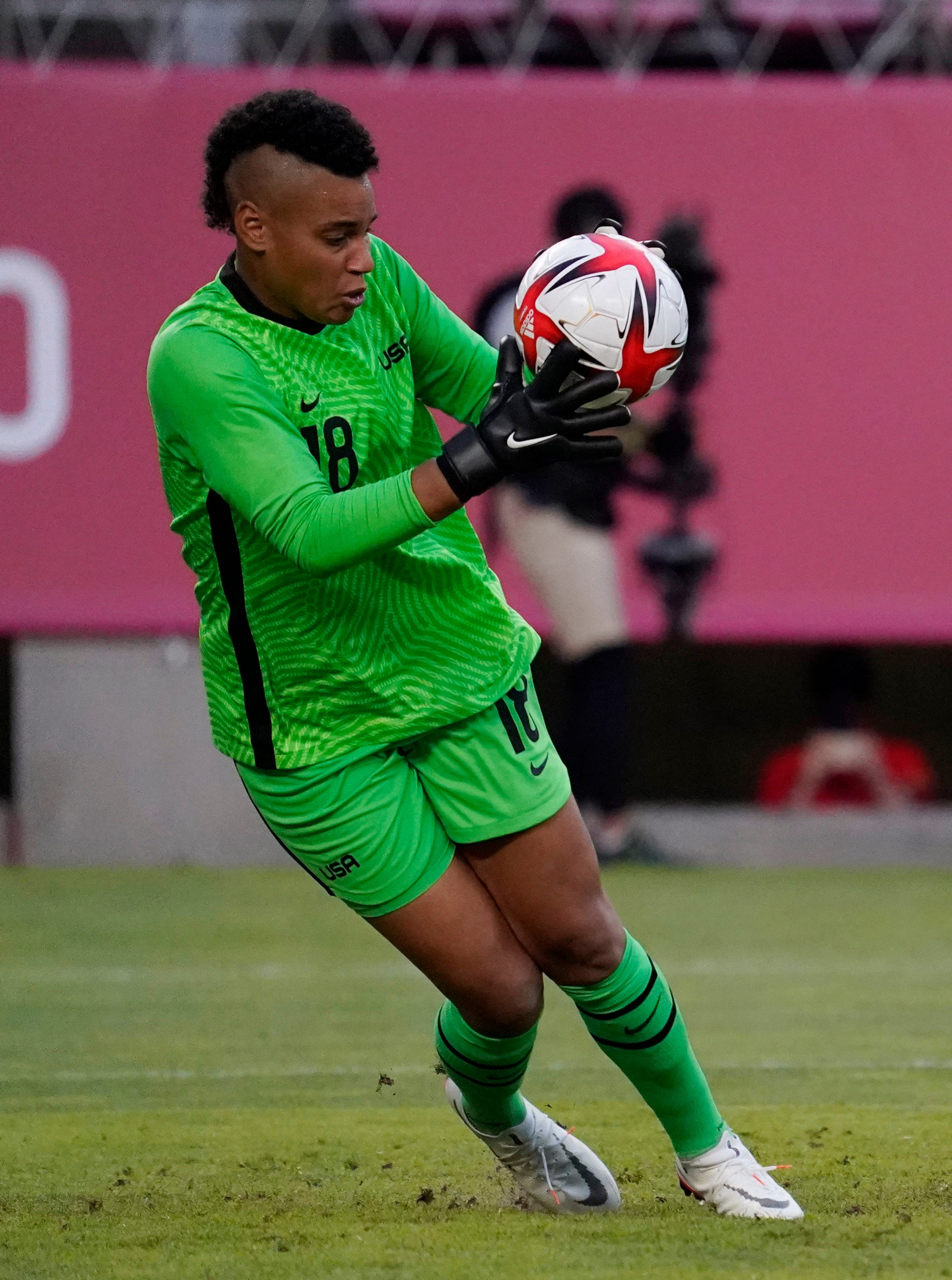 Ex-USWNT goalkeeper Franch signs with Birmingham City