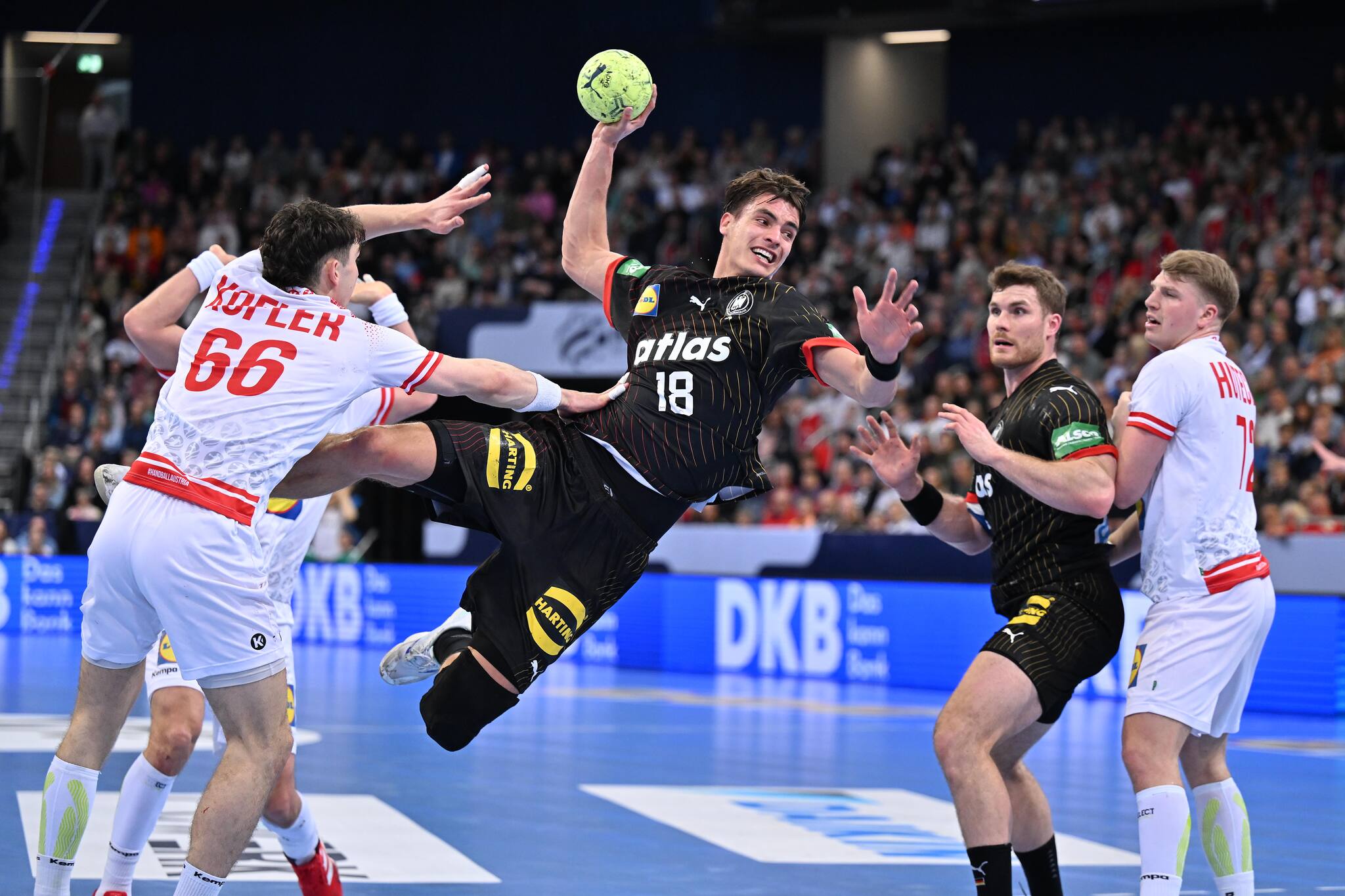 Handball-EM 2026: DHB-Team besiegt Österreich und hat Ticket für ...