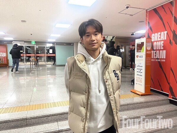 [k1.interview] “최후방부터 최전방까지 모두가 수비한 덕분이죠” 김진수가 밝힌 ‘3경기 무실점’ 비결