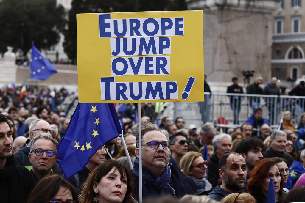 Tens of thousands join pro-Europe rally in Rome, amid worries over ...