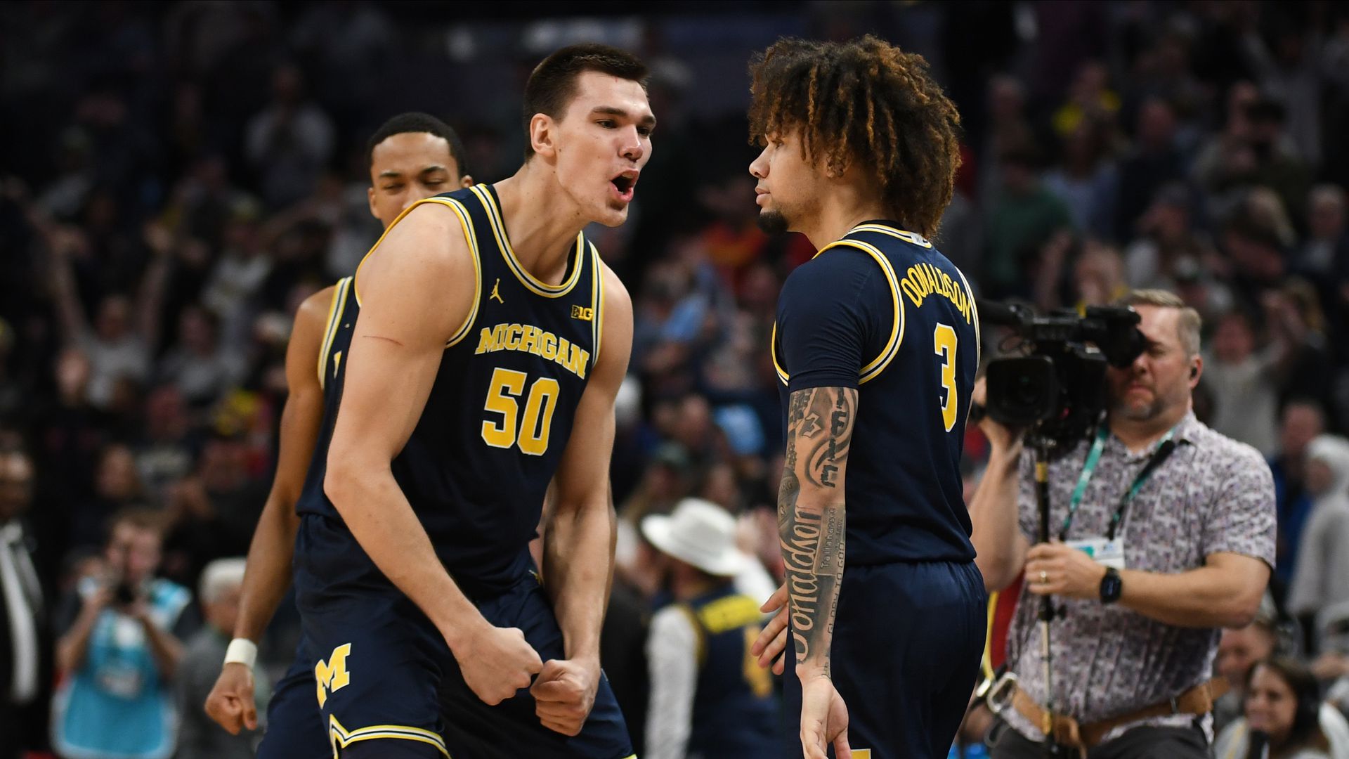 Tre Donaldson scores game-winning layup to upset Maryland, send ...