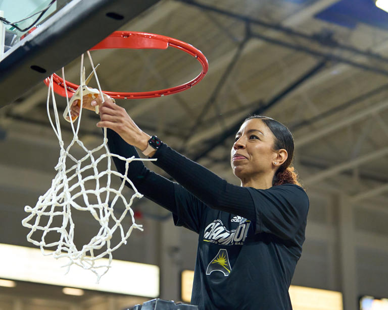 FGCU AD disappointed by Chelsea Lyles' sudden departure: 'I selected ...