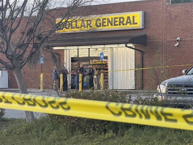 One dead following shooting in the 2000 block of W. Bay St.