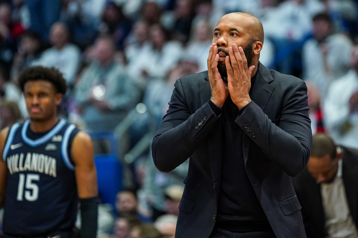 Villanova Makes Final Decision on Head Coach Kyle Neptune