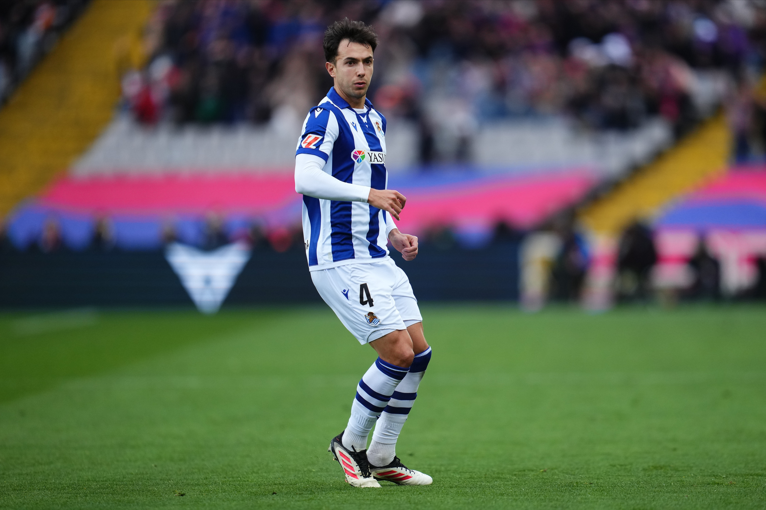 Arsenal close in on summer signing, deal at ‘advanced stage’ – Ornstein