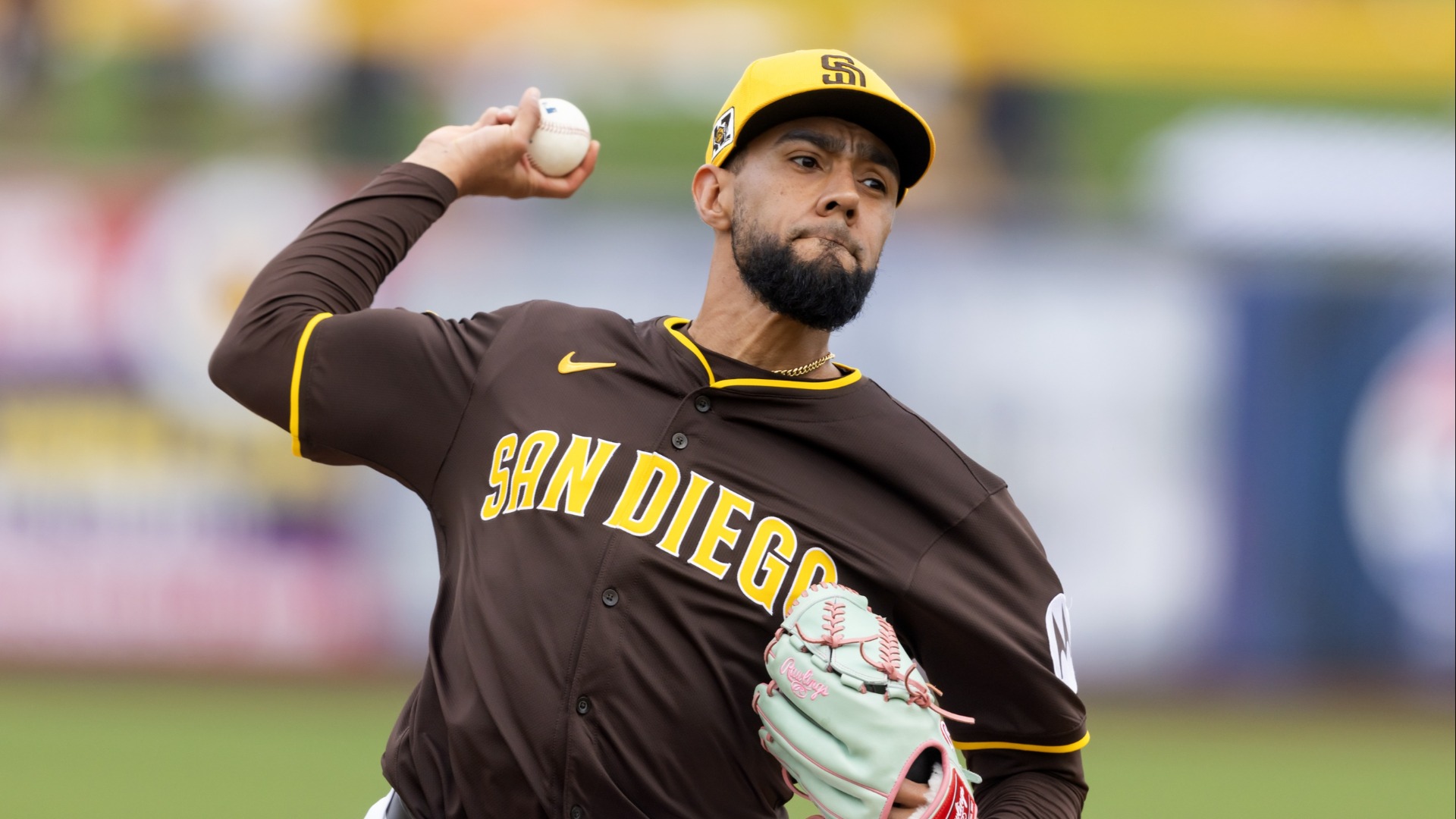 Robert Suarez's Uncertain Role in the San Diego Padres' Season