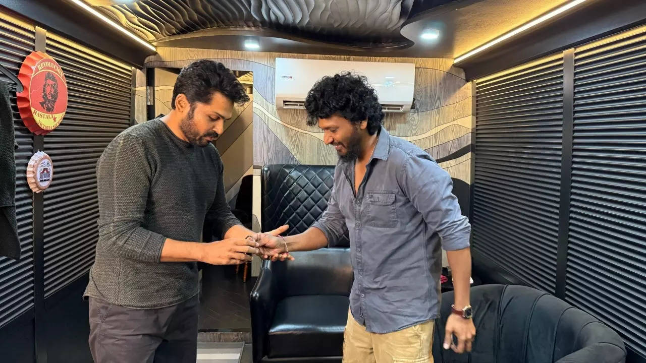 Kaithi 2: Karthi and Lokesh Kanagaraj confirm the return of Dilli to ... Kaithi 2: Karthi and Lokesh Kanagaraj confirm the return of Dilli to ...