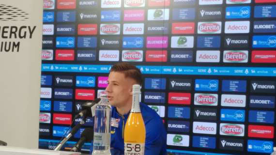 Verona, Suslov in conferenza: Verona, Suslov in conferenza: