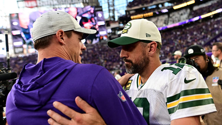 Aaron Rodgers wants to be a Minnesota Viking