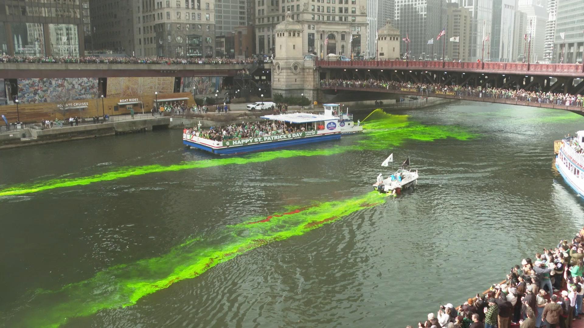 Chicago River turns green for St. Patrick's day