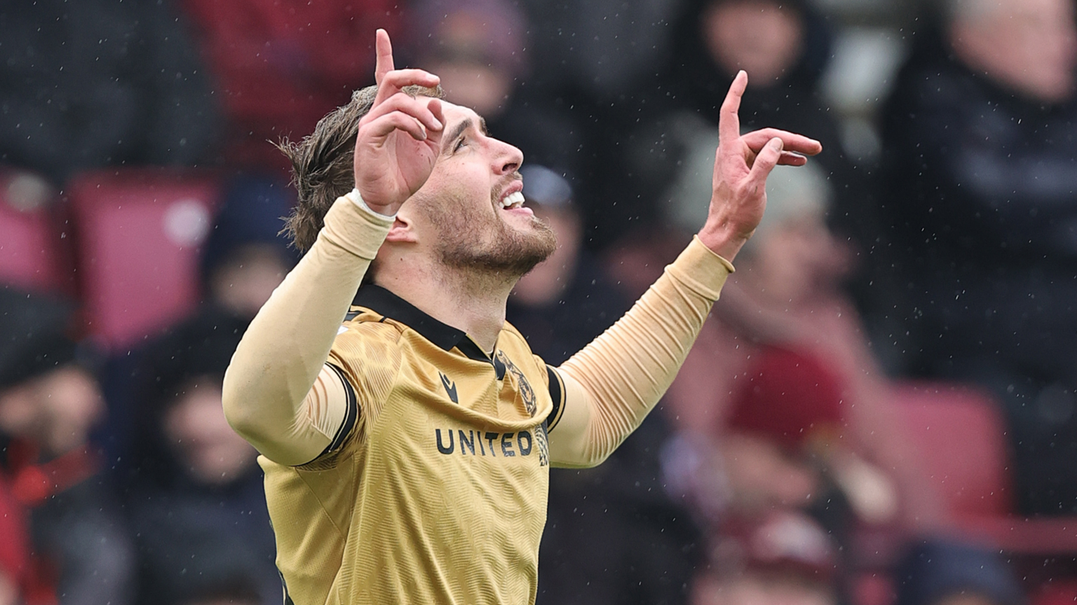 Sam Smith does it again! Wrexham leapfrog Wycombe into second place as ...