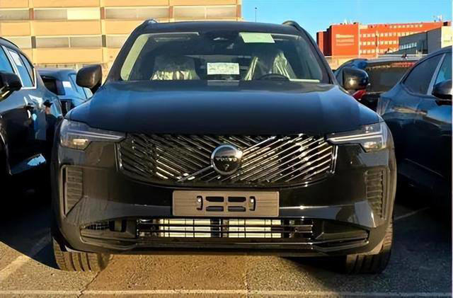 沃尔沃全新XC90将亮相上海车展，2.0T轻混/插混双动力来袭！
