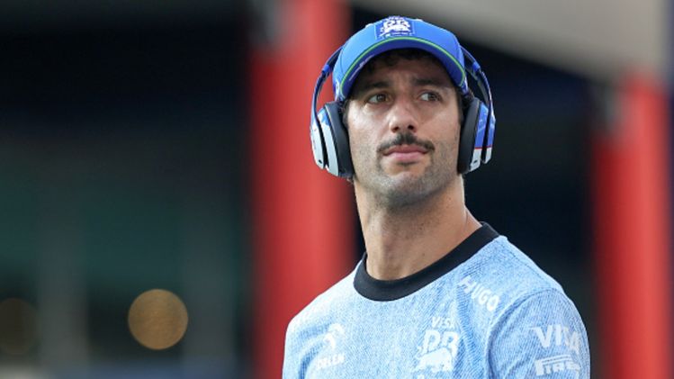 How did National Hero Daniel Ricciardo react as F1 moves on without him ...