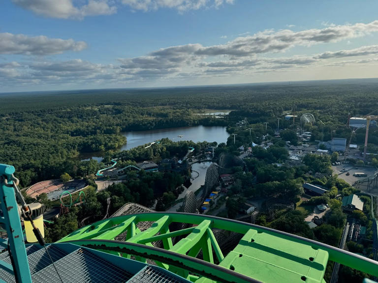 Rollercoaster that was once world's tallest is demolished in 'series of explosions'